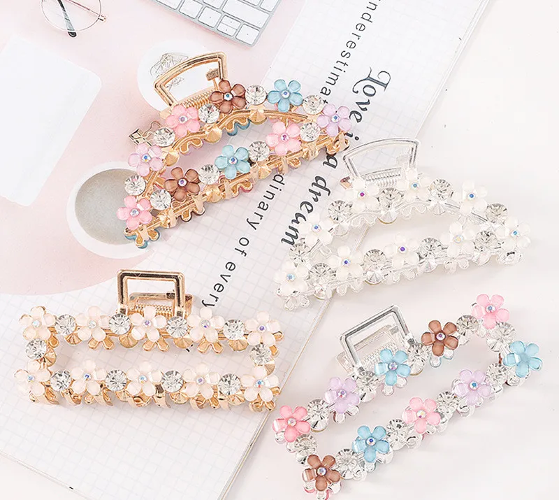 Wholesale women's sweet flower alloy plating rhinestones hair claws ...